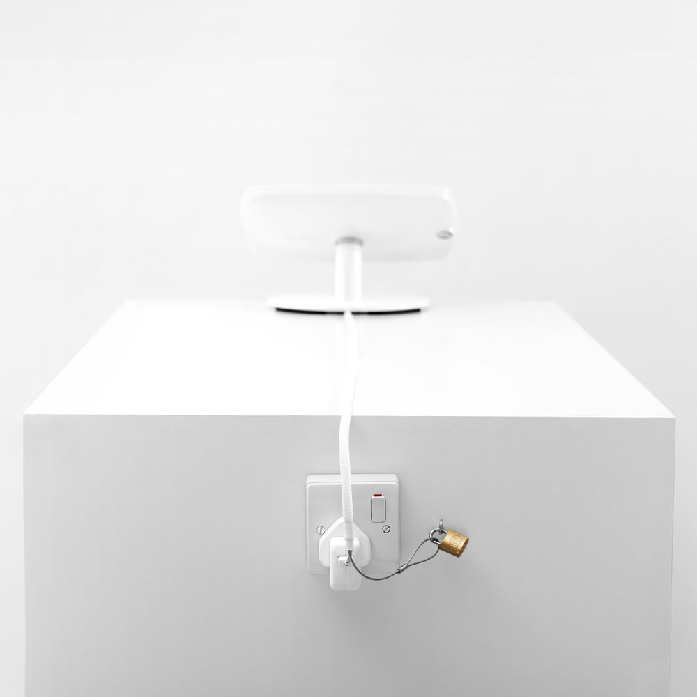 Tablet & iPad Kiosk Stand | Bouncepad Original Counter